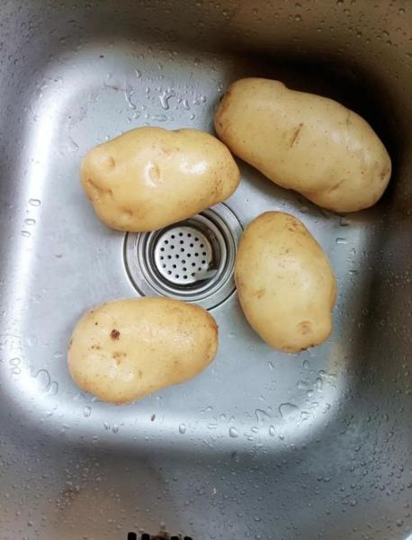 怎样炸薯条才像麦当劳的薯条_麦当劳薯条酥脆秘诀-第1张图片-山城妙识