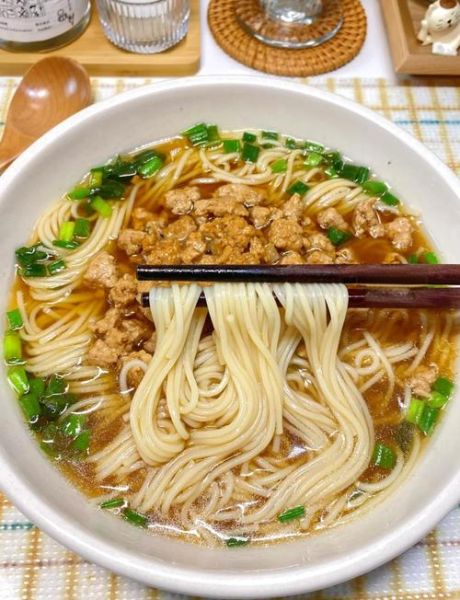 清汤肉丝面怎么做_正宗清汤肉丝面配方-第1张图片-山城妙识 清汤肉丝面怎么做_正宗清汤肉丝面配方-第1张图片-山城妙识