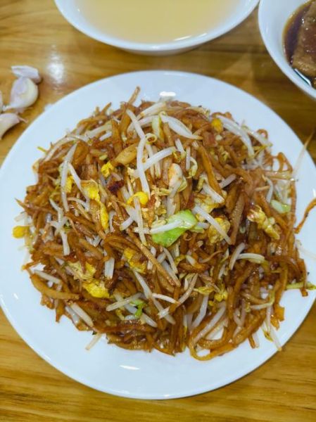 豆芽炒饼怎么做_家常豆芽炒饼丝做法-第3张图片-山城妙识