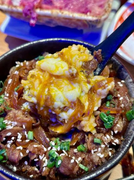 牛肉丼饭怎么做_牛肉丼饭热量高吗-第3张图片-山城妙识 牛肉丼饭怎么做_牛肉丼饭热量高吗-第3张图片-山城妙识