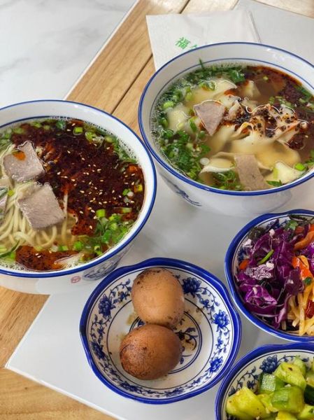 特色牛肉面哪家好吃_正宗兰州牛肉面做法-第1张图片-山城妙识 特色牛肉面哪家好吃_正宗兰州牛肉面做法-第1张图片-山城妙识