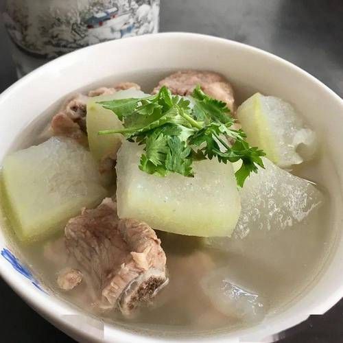 香菇冬瓜炖肉怎么做_冬瓜炖肉要不要焯水-第3张图片-山城妙识 香菇冬瓜炖肉怎么做_冬瓜炖肉要不要焯水-第3张图片-山城妙识