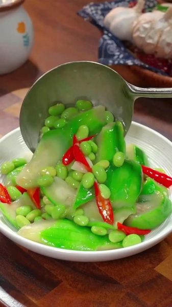 丝瓜毛豆怎么炒好吃_丝瓜毛豆做法窍门-第1张图片-山城妙识 丝瓜毛豆怎么炒好吃_丝瓜毛豆做法窍门-第1张图片-山城妙识