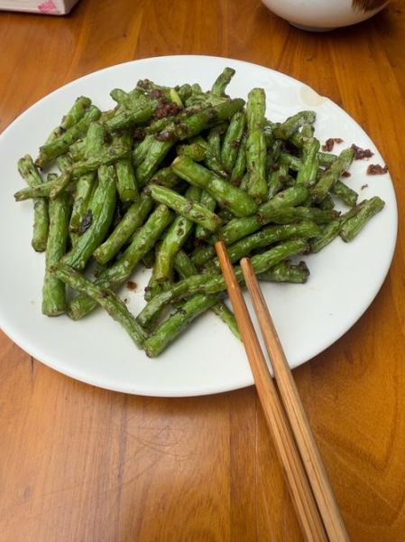 肉丁豆角包小说好看吗_肉丁豆角包全部作品顺序-第1张图片-山城妙识