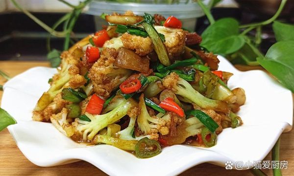 炒菜花用不用开水焯一下_焯水还是不焯水-第2张图片-山城妙识