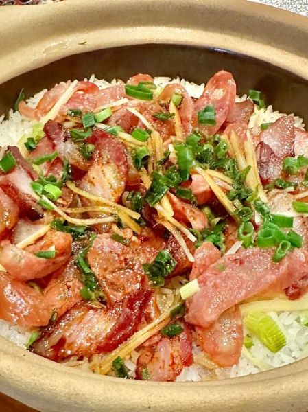 电饭煲广式煲仔饭怎么做_广式腊肠煲仔饭用电饭煲做法-第1张图片-山城妙识 电饭煲广式煲仔饭怎么做_广式腊肠煲仔饭用电饭煲做法-第1张图片-山城妙识