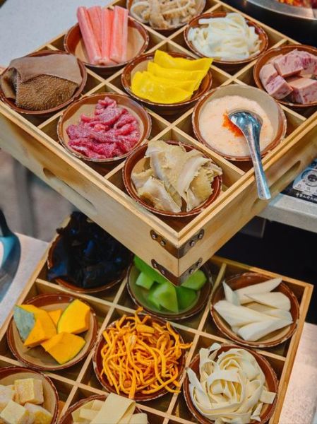 火锅荤菜有哪些_火锅荤菜怎么搭配才好吃-第1张图片-山城妙识 火锅荤菜有哪些_火锅荤菜怎么搭配才好吃-第1张图片-山城妙识