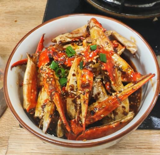 香辣蟹钳怎么做_香辣蟹钳需要焯水吗-第1张图片-山城妙识 香辣蟹钳怎么做_香辣蟹钳需要焯水吗-第1张图片-山城妙识