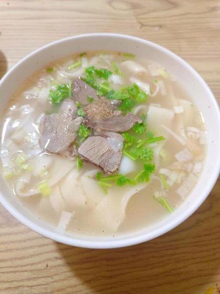 羊肉烩面怎么做_正宗河南羊肉烩面配方-第1张图片-山城妙识 羊肉烩面怎么做_正宗河南羊肉烩面配方-第1张图片-山城妙识