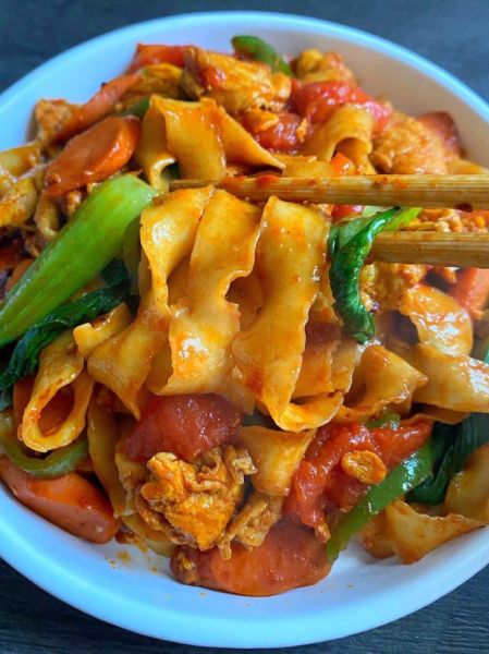 炒刀削面怎么做_刀削面怎么炒不粘锅-第1张图片-山城妙识 炒刀削面怎么做_刀削面怎么炒不粘锅-第1张图片-山城妙识