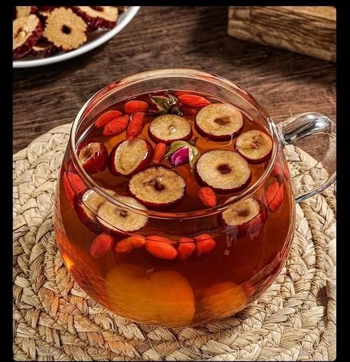 生姜红枣茶能去湿气吗_生姜红枣茶去湿气效果怎么样-第1张图片-山城妙识 生姜红枣茶能去湿气吗_生姜红枣茶去湿气效果怎么样-第1张图片-山城妙识