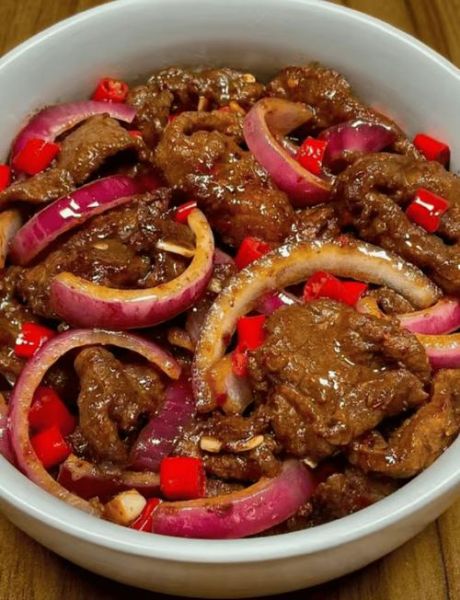 孜然洋葱羊肉怎么做_孜然洋葱羊肉家常做法-第1张图片-山城妙识 孜然洋葱羊肉怎么做_孜然洋葱羊肉家常做法-第1张图片-山城妙识