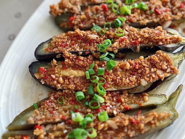 蒜末茄子怎么做_茄子蒸多久才软糯-第1张图片-山城妙识