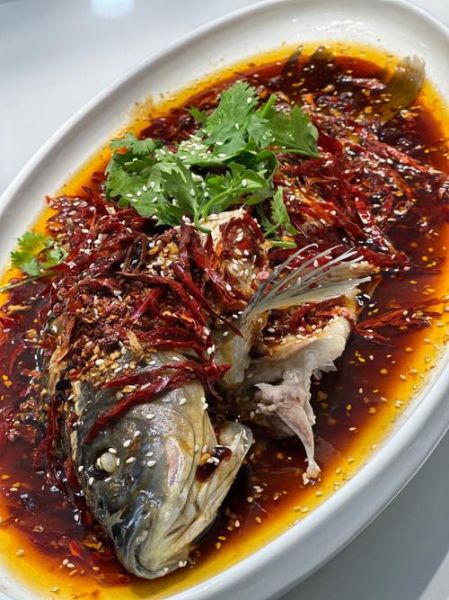 香辣鲤鱼怎么做好吃_家常做法步骤详解-第2张图片-山城妙识