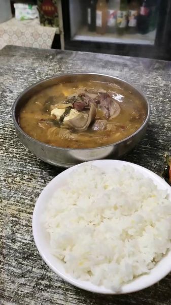 狗肉炖豆腐怎么做好吃_家常做法步骤详解-第2张图片-山城妙识 狗肉炖豆腐怎么做好吃_家常做法步骤详解-第2张图片-山城妙识