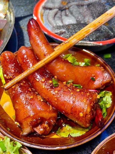 红烧猪尾巴怎么做好吃_红烧猪尾巴的做法窍门-第3张图片-山城妙识