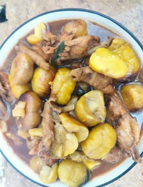 栗子鸡怎么做_栗子鸡的家常做法步骤-第1张图片-山城妙识 栗子鸡怎么做_栗子鸡的家常做法步骤-第1张图片-山城妙识