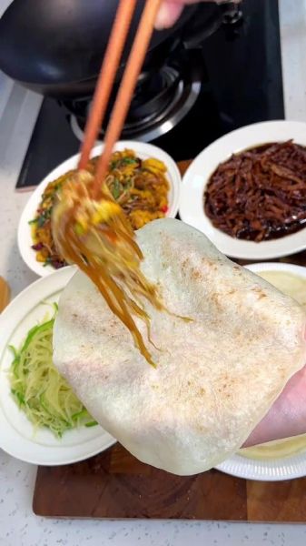 春饼配什么菜好吃_春饼卷什么菜最经典-第3张图片-山城妙识