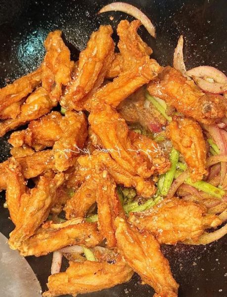 疯狂鸡翅怎么做_正宗做法配方-第3张图片-山城妙识