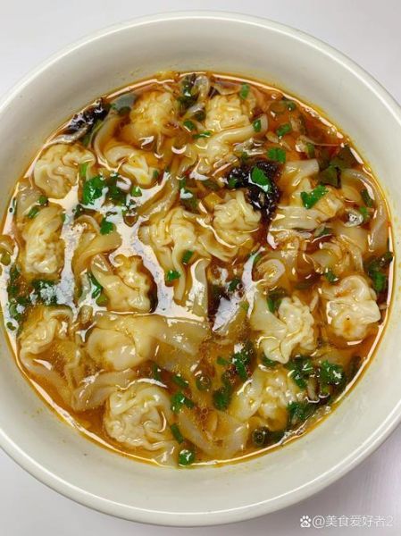 馄饨汤怎么做好吃_家常馄饨汤做法窍门-第2张图片-山城妙识 馄饨汤怎么做好吃_家常馄饨汤做法窍门-第2张图片-山城妙识