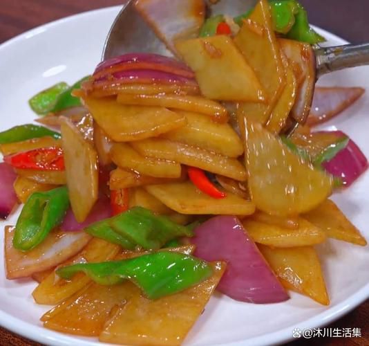 洋葱炒土豆片怎么做_洋葱炒土豆片家常做法-第3张图片-山城妙识