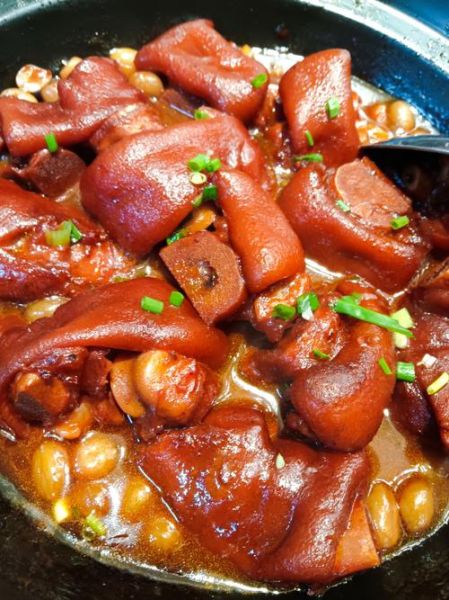 猪手和猪脚的区别_猪手猪脚哪个好吃-第1张图片-山城妙识