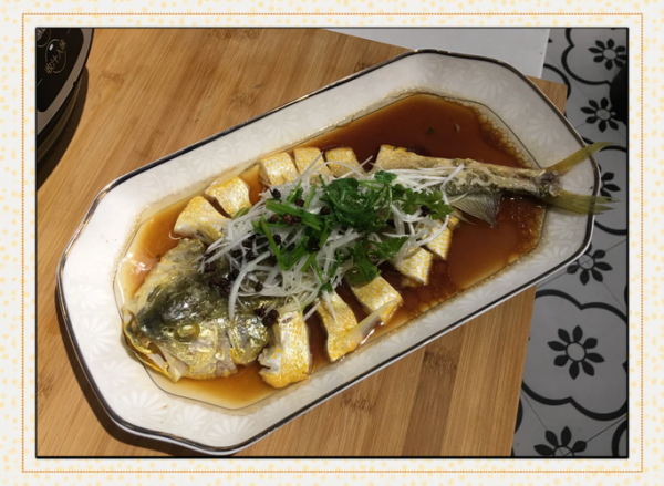 清蒸鱼用什么汁_清蒸鱼浇汁怎么调-第1张图片-山城妙识