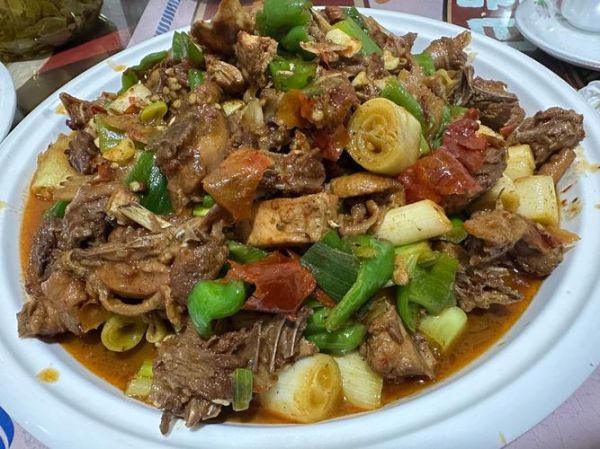 大盘鸡是河南的还是新疆的_正宗大盘鸡起源地-第1张图片-山城妙识