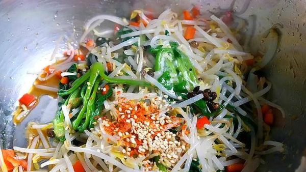 绿豆芽怎么发_家庭绿豆芽做法视频全过程-第1张图片-山城妙识