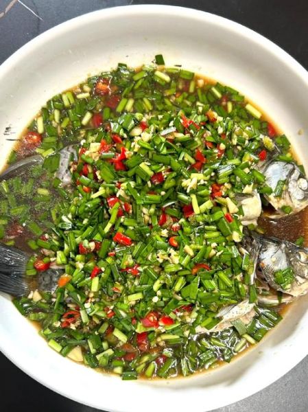 凉拌鲫鱼怎么做_家常做法窍门-第2张图片-山城妙识 凉拌鲫鱼怎么做_家常做法窍门-第2张图片-山城妙识