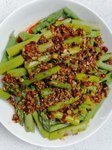 芦笋怎么做好吃_芦笋图片与吃法大全-第1张图片-山城妙识