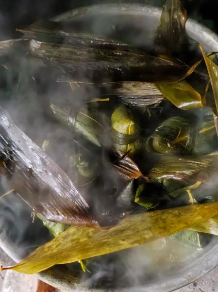 煮粽子要煮多久时间_粽子煮多久才熟-第3张图片-山城妙识 煮粽子要煮多久时间_粽子煮多久才熟-第3张图片-山城妙识