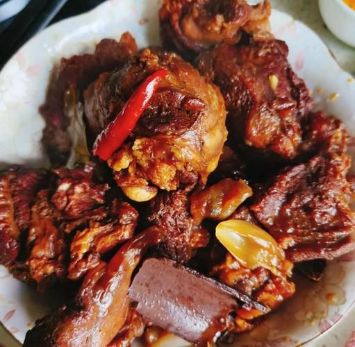 家庭炖牛腱子肉的做法_怎样炖牛腱子肉软烂入味-第1张图片-山城妙识