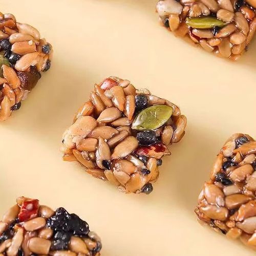 坚果切糕怎么做_坚果切糕家常做法-第1张图片-山城妙识 坚果切糕怎么做_坚果切糕家常做法-第1张图片-山城妙识