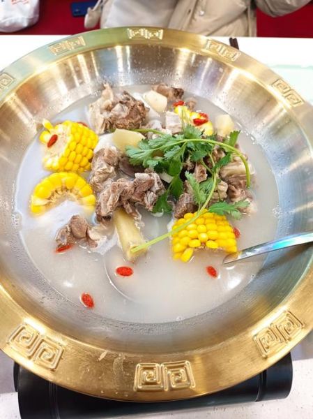 羊肉火锅配菜有哪些_羊肉火锅配菜图片大全-第2张图片-山城妙识