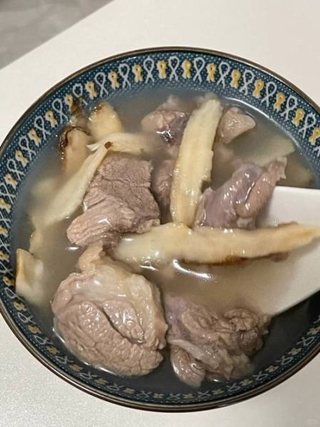 当归羊肉汤的做法大全_当归羊肉汤怎么炖不膻-第3张图片-山城妙识