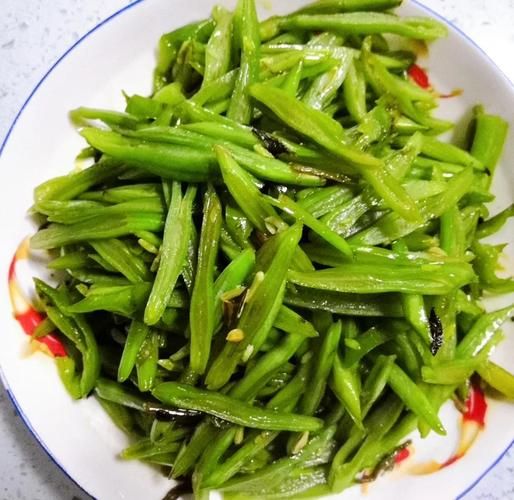 新鲜刀豆能直接炒着吃吗_刀豆要不要焯水-第1张图片-山城妙识