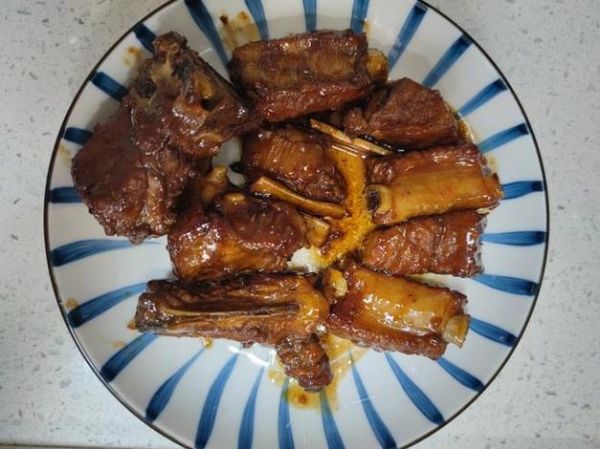 四川红烧排骨怎么做_家常红烧排骨的做法步骤-第2张图片-山城妙识 四川红烧排骨怎么做_家常红烧排骨的做法步骤-第2张图片-山城妙识