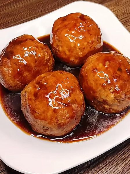 四喜丸子家常做法_怎么做才软糯弹牙-第1张图片-山城妙识 四喜丸子家常做法_怎么做才软糯弹牙-第1张图片-山城妙识