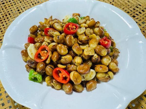 蚕豆怎么炒好吃_家常蚕豆做法大全-第1张图片-山城妙识 蚕豆怎么炒好吃_家常蚕豆做法大全-第1张图片-山城妙识