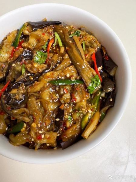 蒜泥拌茄子怎么做_蒜泥拌茄子热量高吗-第1张图片-山城妙识 蒜泥拌茄子怎么做_蒜泥拌茄子热量高吗-第1张图片-山城妙识