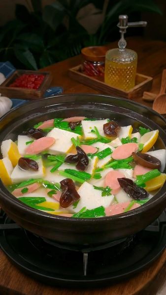 鱼糕汤的做法_鱼糕汤用什么鱼最好-第1张图片-山城妙识