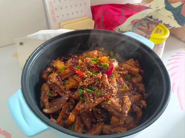 干锅鸭掌怎么做好吃又简单_干锅鸭掌家常做法-第3张图片-山城妙识 干锅鸭掌怎么做好吃又简单_干锅鸭掌家常做法-第3张图片-山城妙识