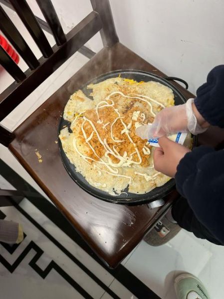 电饼铛摊煎饼怎么不粘锅_电饼铛摊煎饼用什么面粉-第2张图片-山城妙识 电饼铛摊煎饼怎么不粘锅_电饼铛摊煎饼用什么面粉-第2张图片-山城妙识
