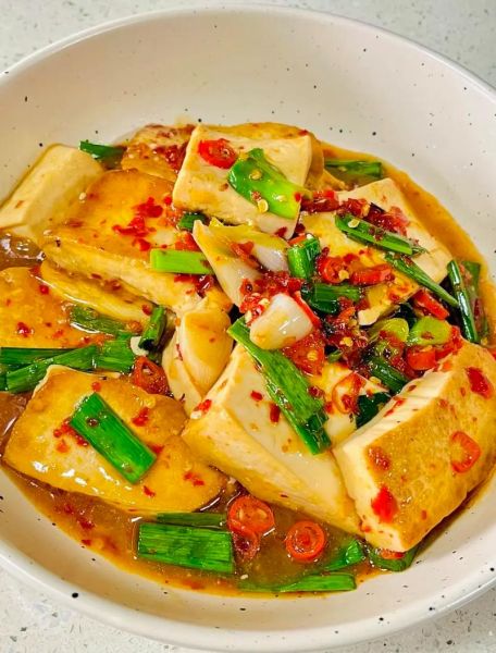 蒜苗炒油豆腐怎么做_油豆腐怎么炒才入味-第3张图片-山城妙识 蒜苗炒油豆腐怎么做_油豆腐怎么炒才入味-第3张图片-山城妙识