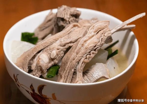 羊肉怎么煮不膻_羊肉炖多久才软烂-第2张图片-山城妙识 羊肉怎么煮不膻_羊肉炖多久才软烂-第2张图片-山城妙识