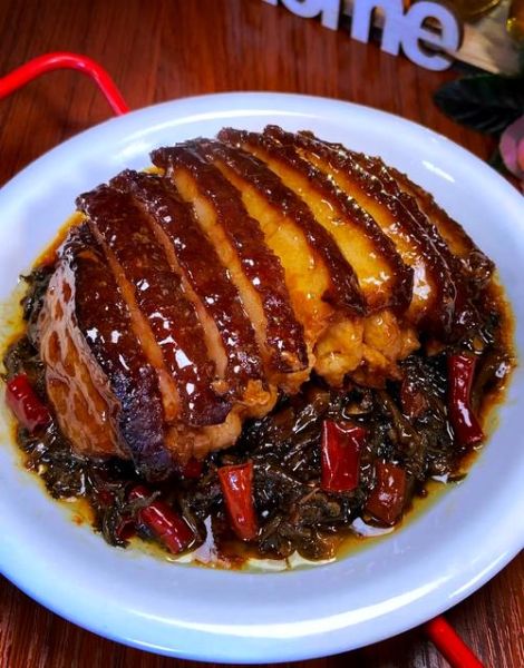 客家梅菜扣肉怎么做_梅菜扣肉正宗做法-第1张图片-山城妙识 客家梅菜扣肉怎么做_梅菜扣肉正宗做法-第1张图片-山城妙识