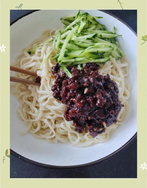 怎样炒炸酱更好吃_炸酱面灵魂酱料怎么做-第1张图片-山城妙识 怎样炒炸酱更好吃_炸酱面灵魂酱料怎么做-第1张图片-山城妙识