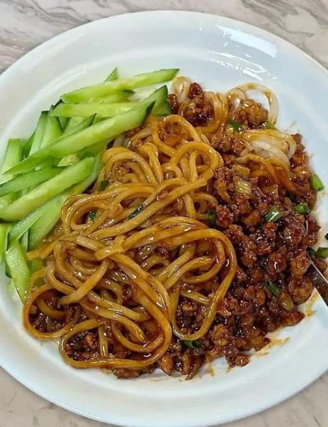 怎样炒炸酱更好吃_炸酱面灵魂酱料怎么做-第3张图片-山城妙识 怎样炒炸酱更好吃_炸酱面灵魂酱料怎么做-第3张图片-山城妙识