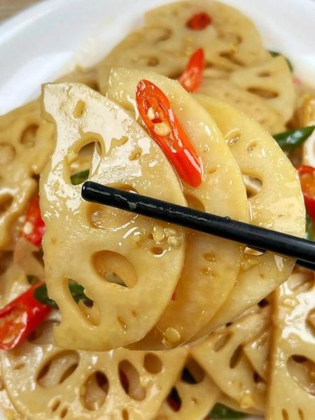 家常炒脆藕要不要焯水_焯水后口感会变差吗-第3张图片-山城妙识 家常炒脆藕要不要焯水_焯水后口感会变差吗-第3张图片-山城妙识